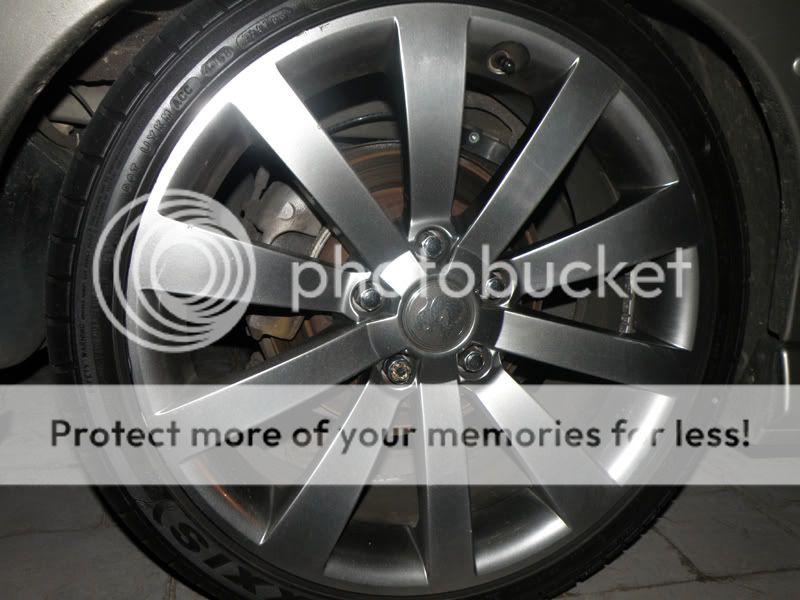 [VIC] - Genuine 19" VZ HSV Senator wheels with MAXXIS MA-Z1 tyres (VIC ...